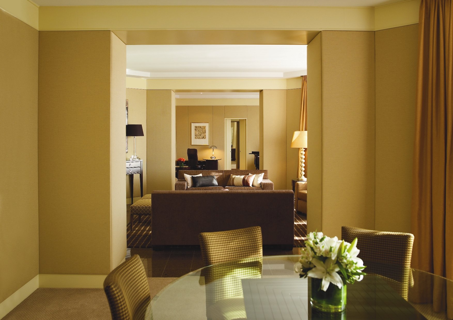 InterContinental Adelaide by IHG vs ? | Tripexpert