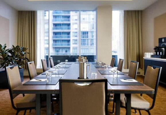 Delta Hotels Toronto Reviews | Tripexpert